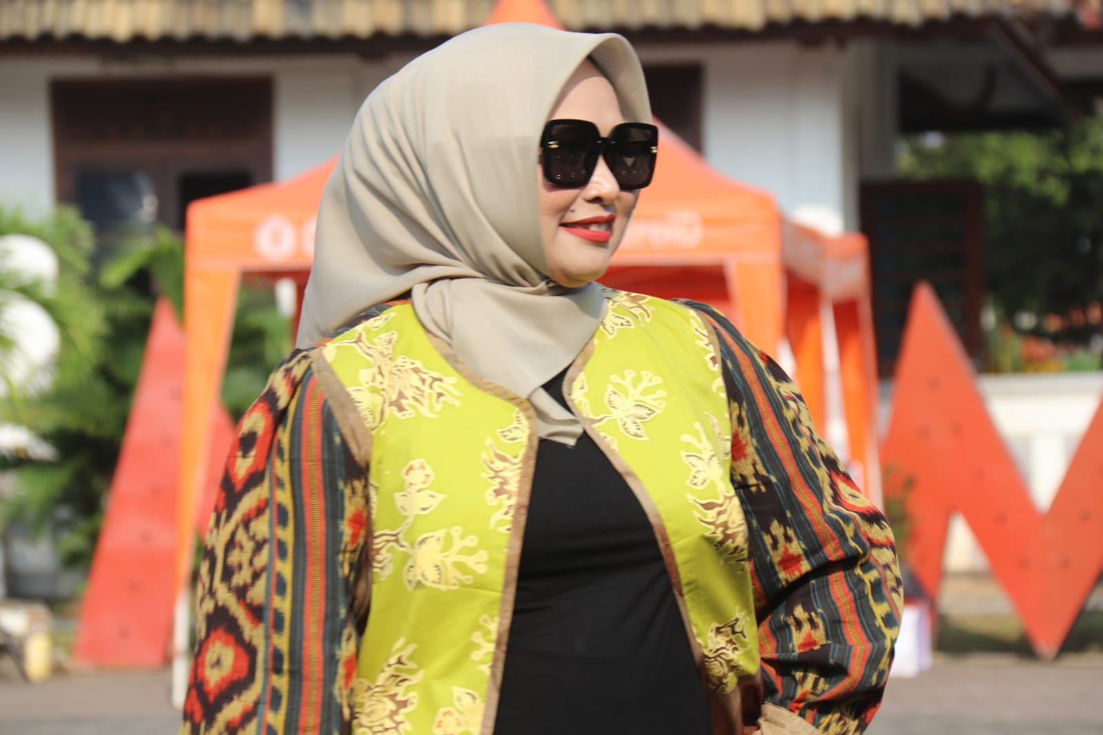 Promosikan Batik Blora, Dekranasda Blora Gelar Fashion Show di Grand ...