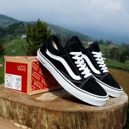 Mau Punya Alas Kaki Keren dan Nyaman? Pilihlah Sepatu Vans Pria ...