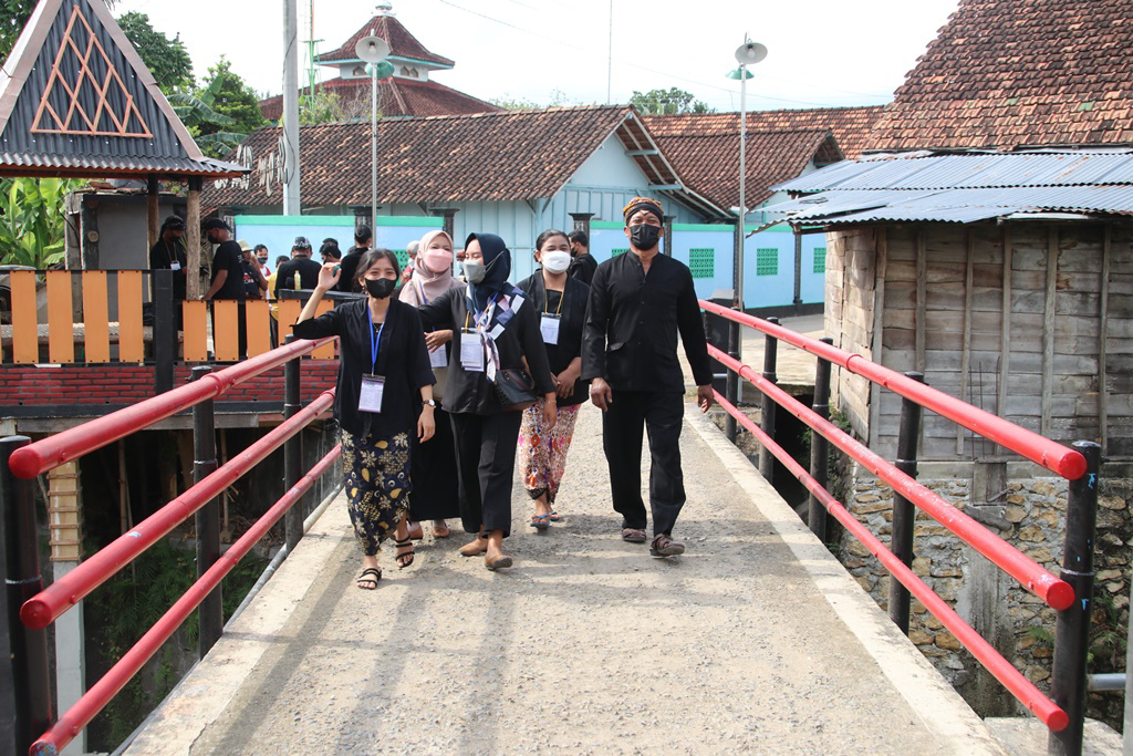 Ayo Dolan Blora, Bali Ada Desa Penglipuran Maka Blora Ada Kampung Samin ...