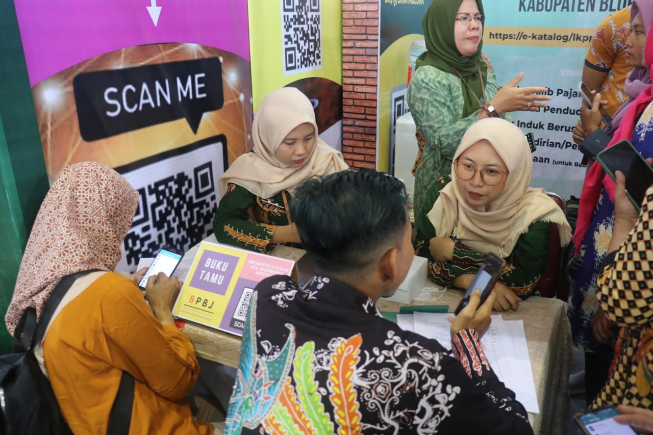 Batik Jati Lestari Bakal Jadi Pakaian ASN se-Blora | NASIONAL XPOS